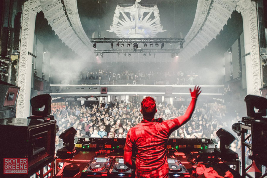 Powersoft équipe le plus gros système de subs conçu pour l’installation ...