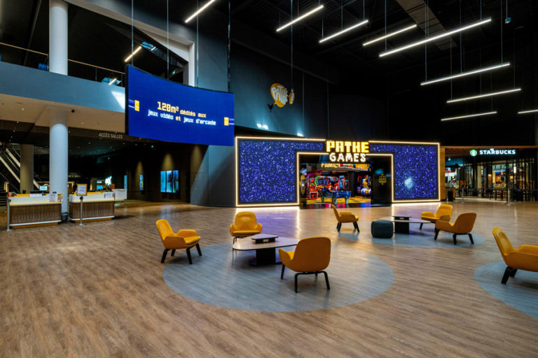 LEDBOX anime les espaces Pathé-Games | SoundLightUp.
