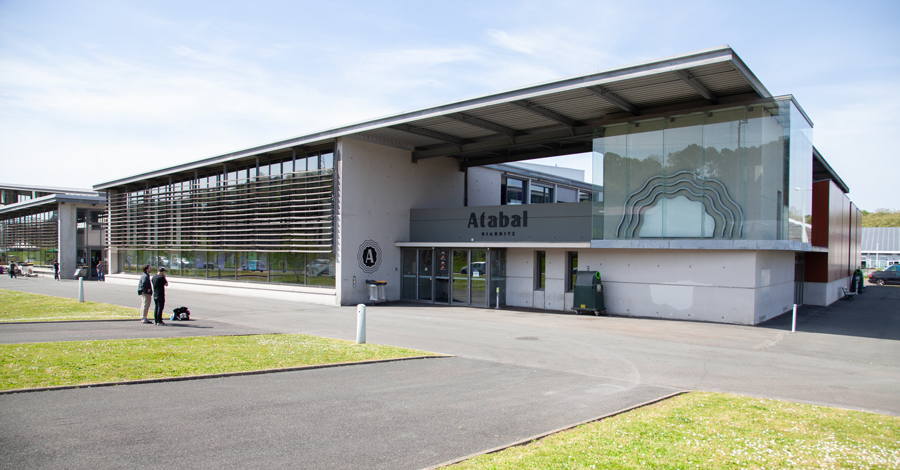 Atabal fait du bruit avec un nouveau kit premium Robe | SoundLightUp.