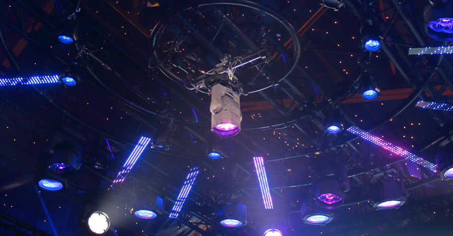 MAC One, le nouveau wash ultra-compact signé Martin | SoundLightUp.