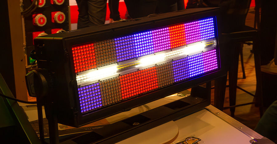 Prolights SunBlast FLX : un Strobe Wash optimisé | SoundLightUp.